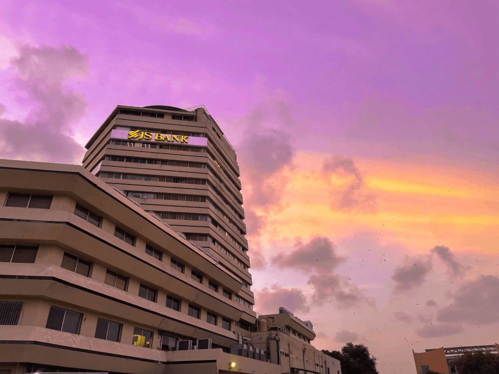 JS Bank offers cash buyouts to BIPL minority shareholders | JS Bank